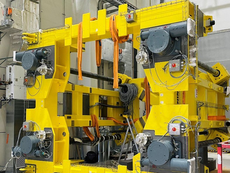 Posiva - Transfer trolley of fuel transport cask moved in place at ...